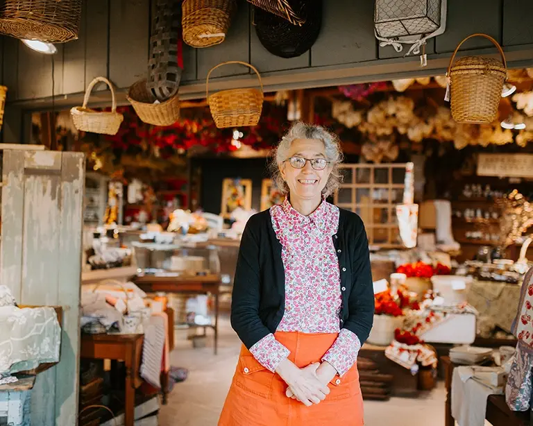 Hurd Orchards - Red Tomato